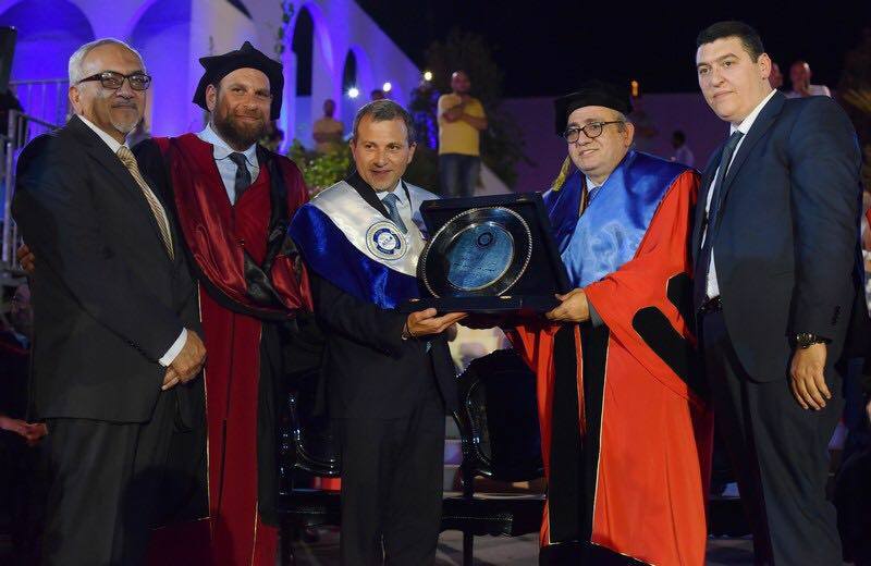 باسيل في تخريج طلاب AUL: لا يمكن بناء دولة مع فساد – شبكة أخبار لبنان